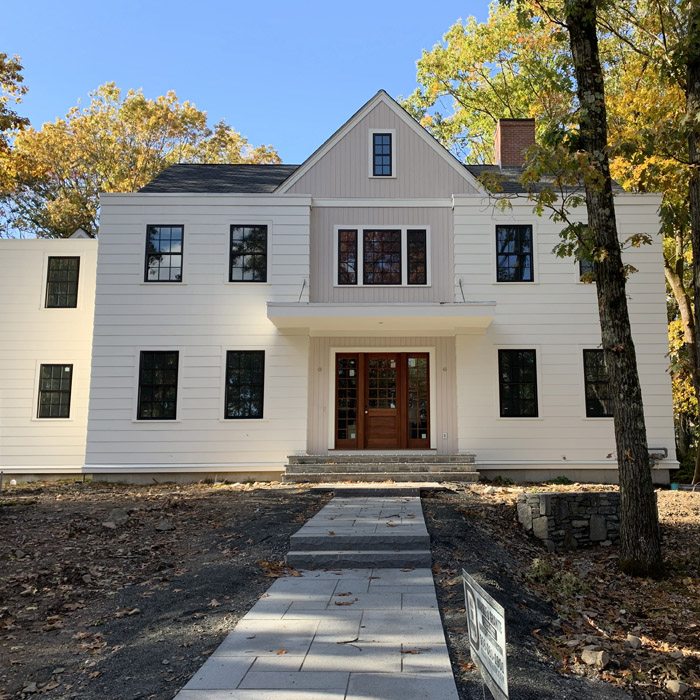 The Colonial House is Trending Modern – Jan Gleysteen Architects, Inc.